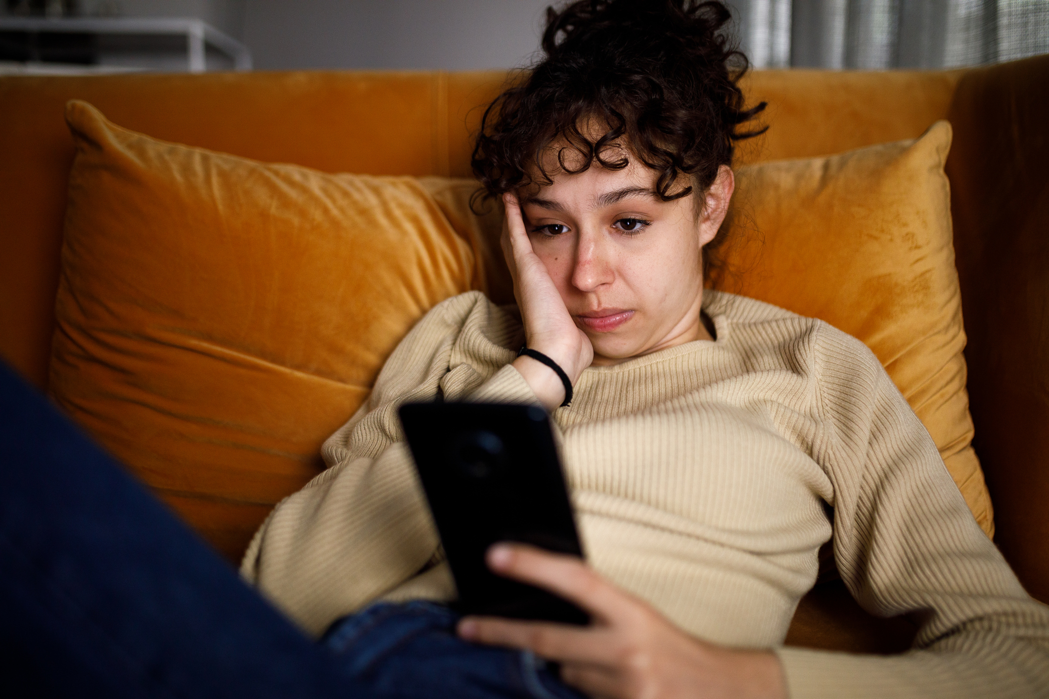Overwhelmed by group chat messages? You’re not alone - My Everyday ...